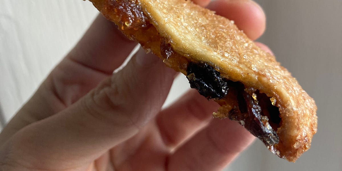 Mini Kitchen Project: Mince Pie Biscuits - by Nicola Lamb