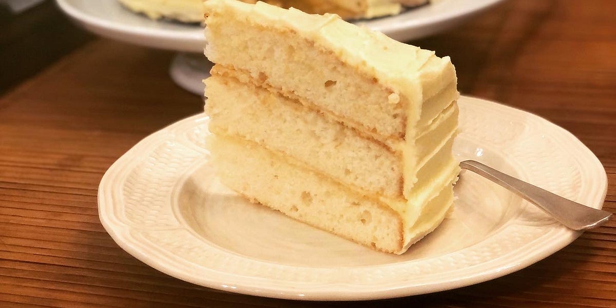 A spectacular cake from Mme Benoît - by Lesley Chesterman