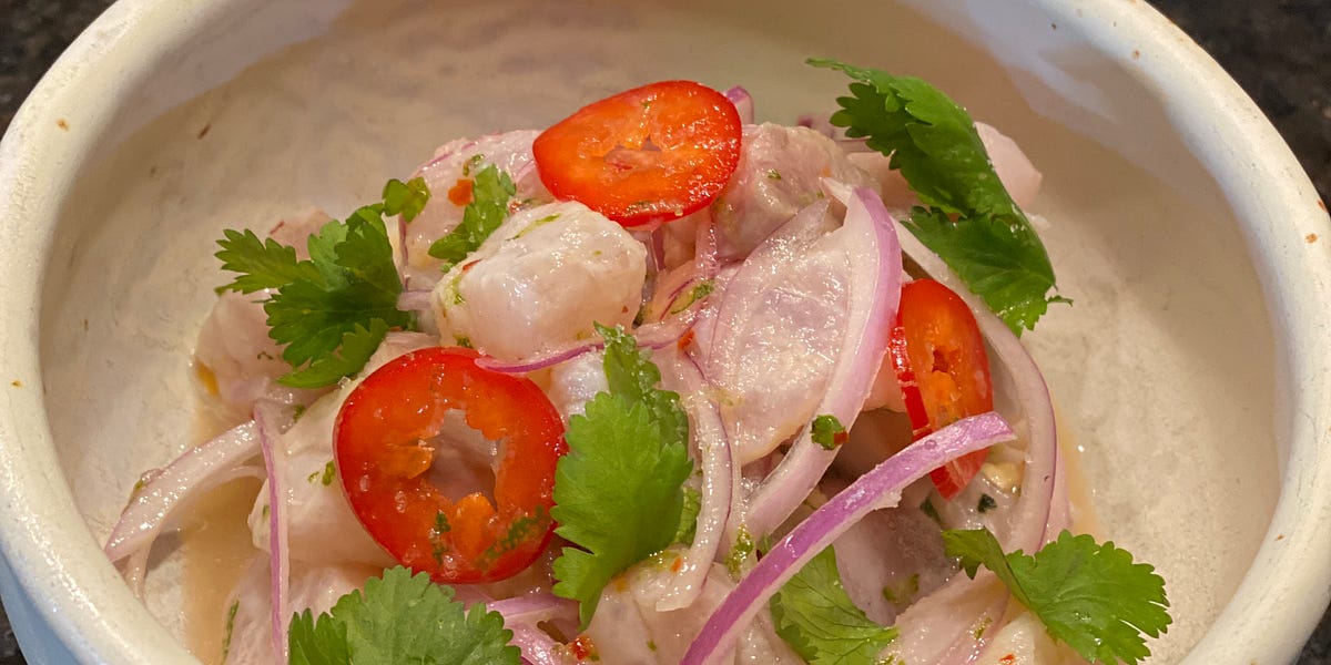 Ceviche 🐠 y Salsa 💃 - by BowTiedOctopod
