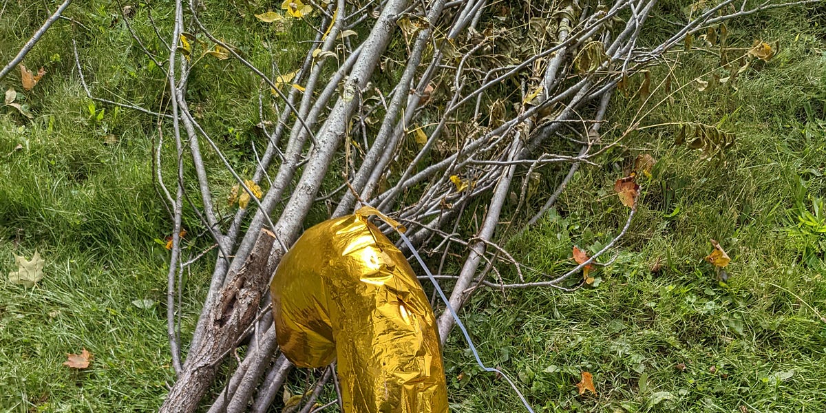 Down day - by Con/Jur/d - gate(less)