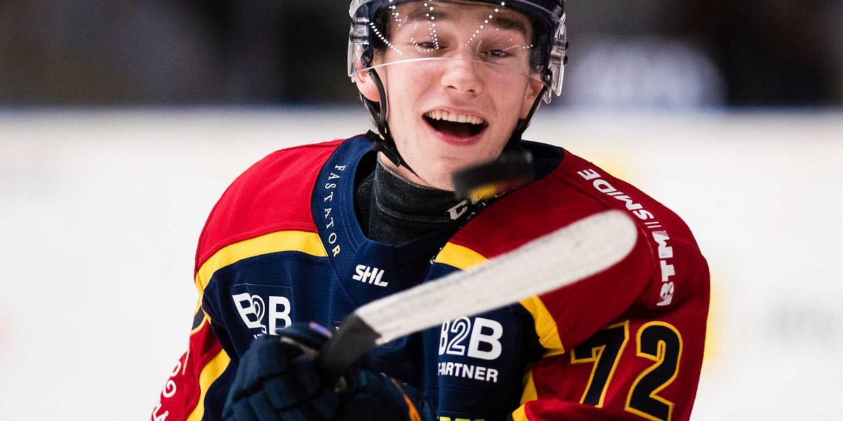 Scouting San Jose Shark William Eklund - by Greg Revak