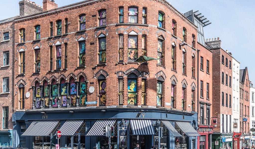 The Old Women - by Arisha Ali - ThoughtBubble