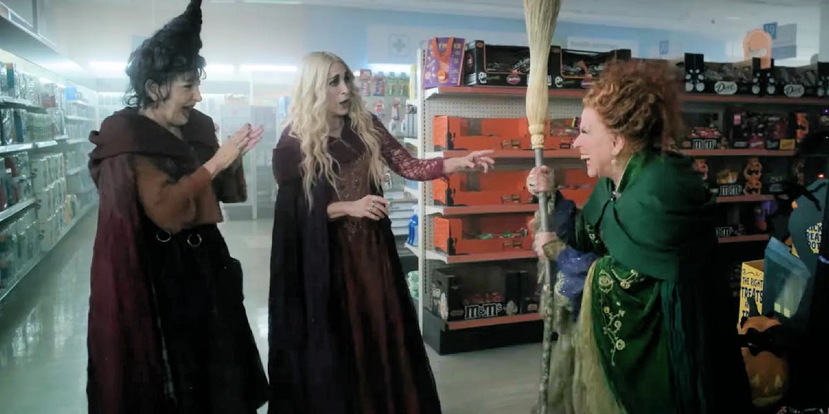 Hocus Pocus 2 Review - by Meghan Lorine - Show Girl