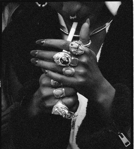 Issue #2 - by Alexandra de Cramer - Entr'acte