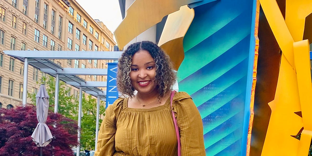 Home Cook Connoisseur Seeks Lovable Sous Chef