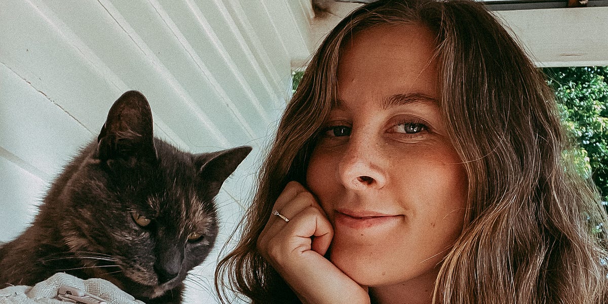 #16 Guilty pleasures - by Isabelle Amy - Sorry I'm Late