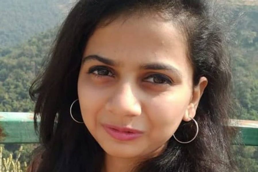 Sixth Issue Of The Odist Magazine - Featuring Top 5 Entries (Authors)