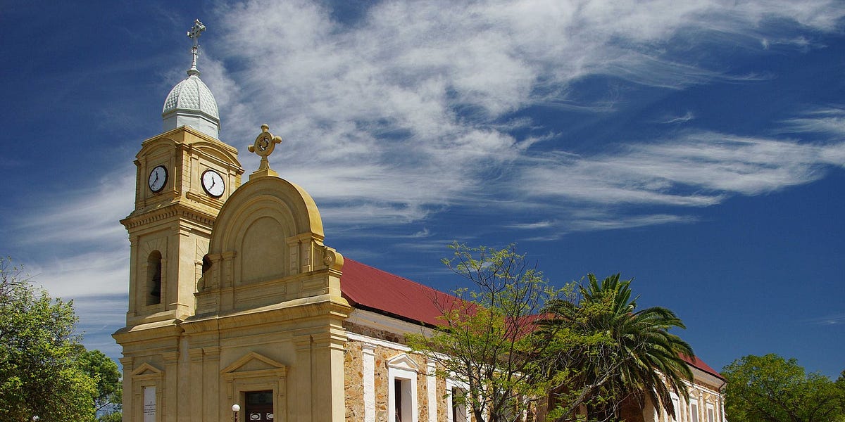 Crikey! Australian authorities walk back Vatican - Oz transfer report