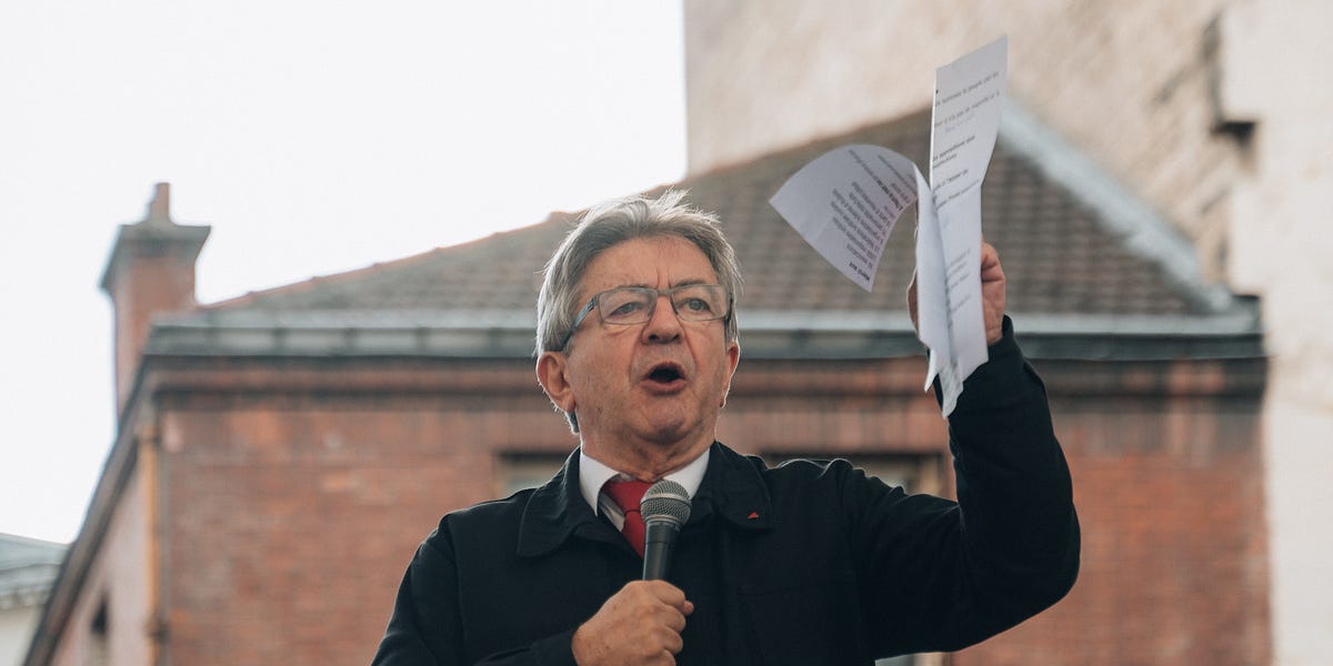 War Sums up the Era - Russian Dissent