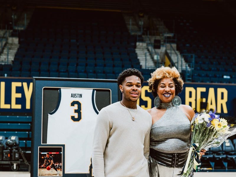 Paris Austin's mother has passed away - by Leland