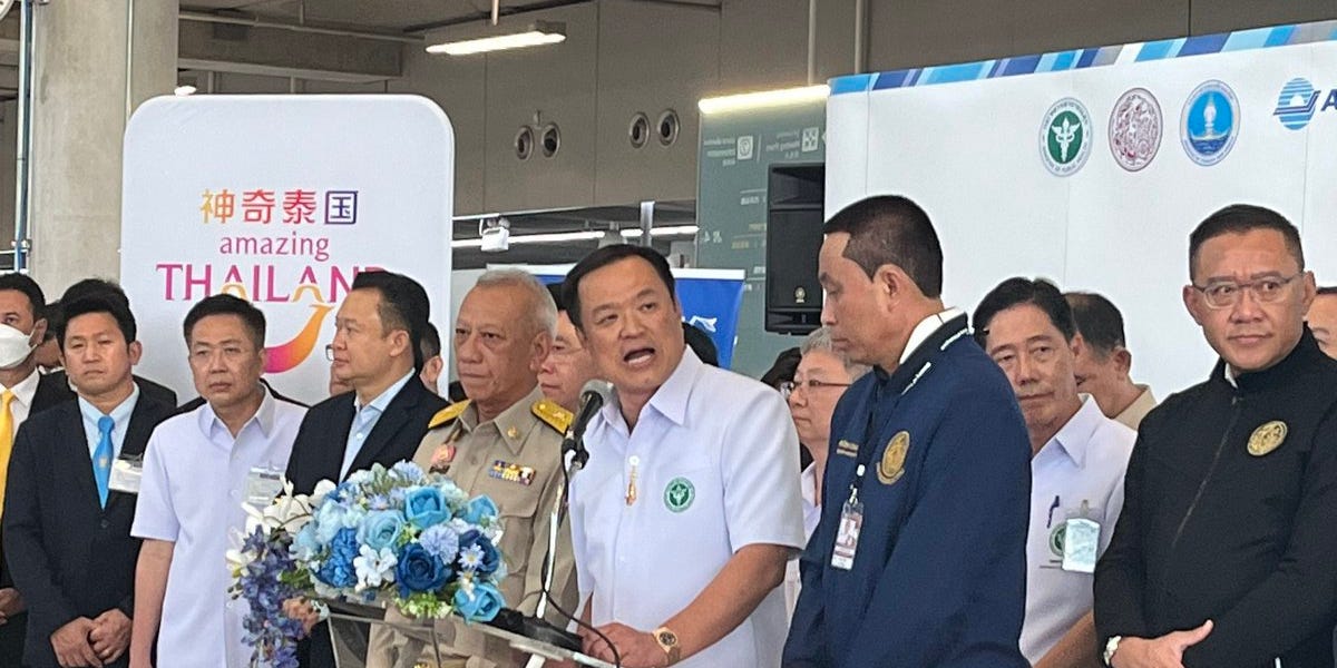 Tripperhead's Mondayitis January 9th, 2023 - by Aaron Busch