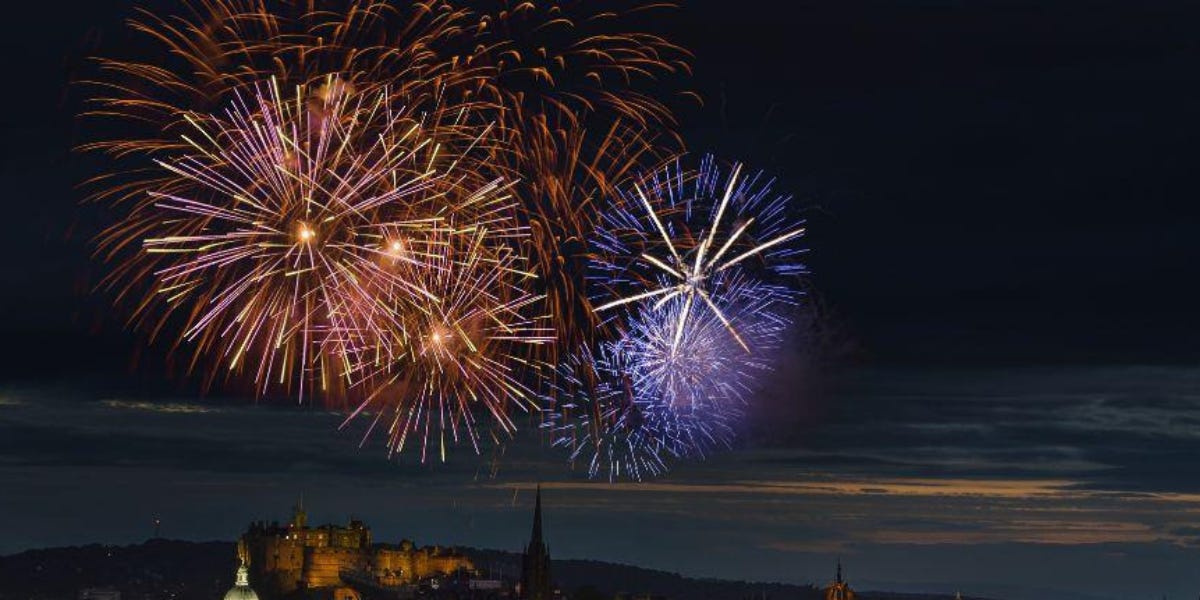 8 Ways To Celebrate Hogmanay - by Scriptor Cogitationum