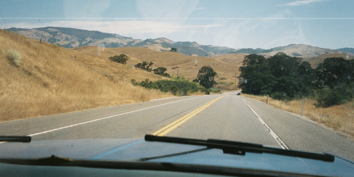 Thread-letter: Things fall apart; the centre cannot hold