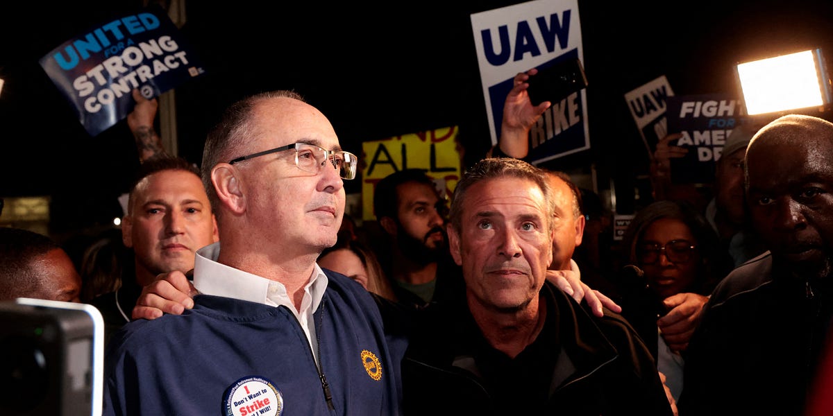 UAW Launches Largest Organizing Drive in Modern American History