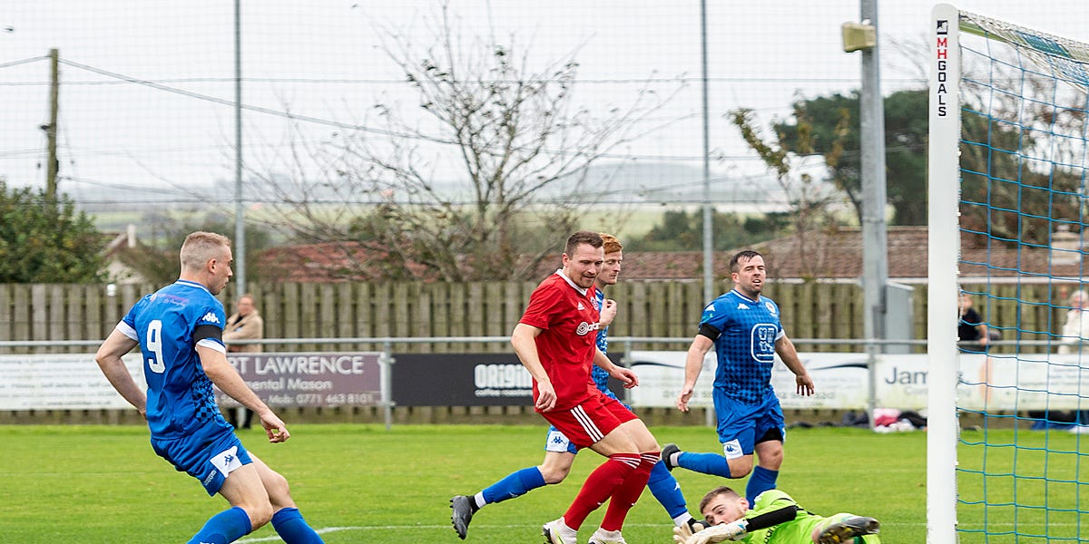 🔵 Helston boss speaks of ‘total admiration’ for struggling Millbrook ...
