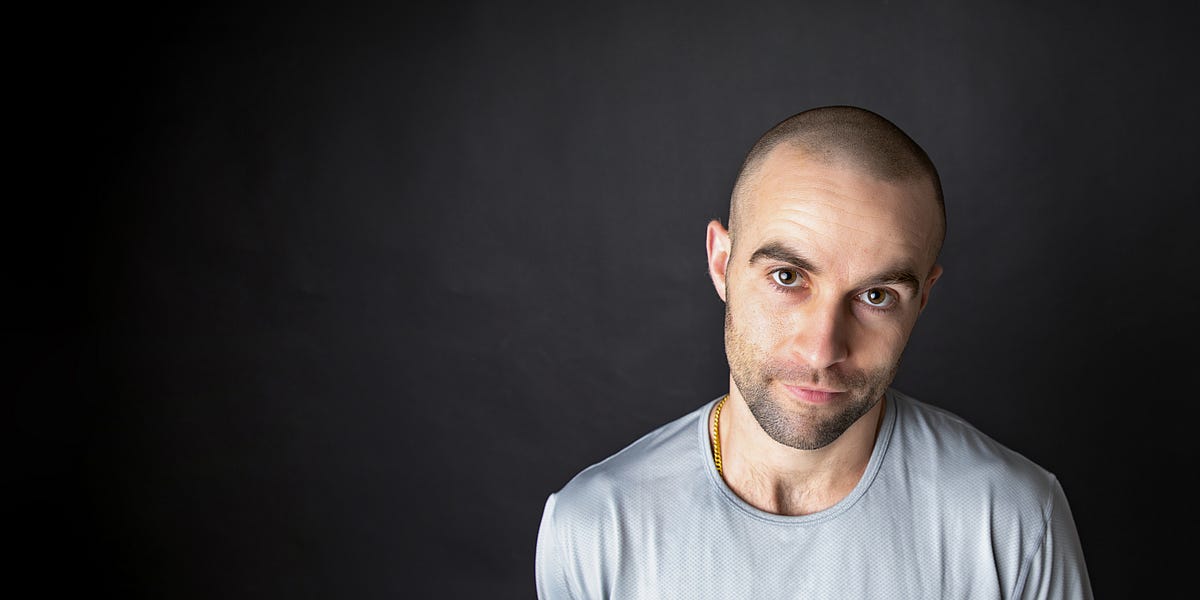 A 50,000-foot view of the Rise and Fall of Nations