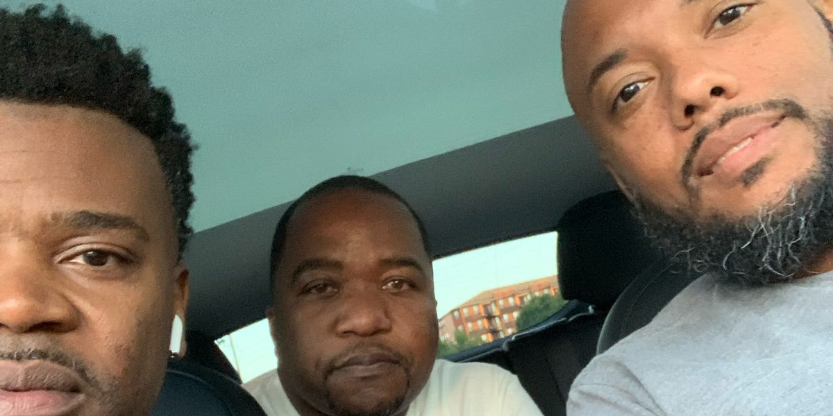 👨🏾‍💻 🤷🏾‍♂️ 💆🏽‍♂️ Meet the Team: Unmasking TheTechHustle Hosts for a Thrilling Tech Journey