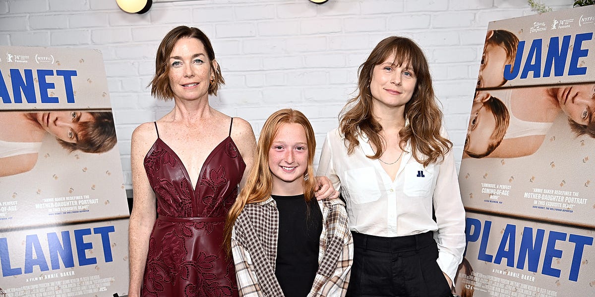 🎧 Julianne Nicholson Takes Us to 'Janet Planet'