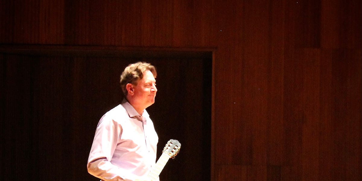 Jason Vieaux Comes Home - by Frank Housh