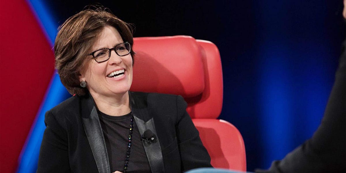 🌊 Career Strategy #9: Surfing A Wave - by Lucy Wark