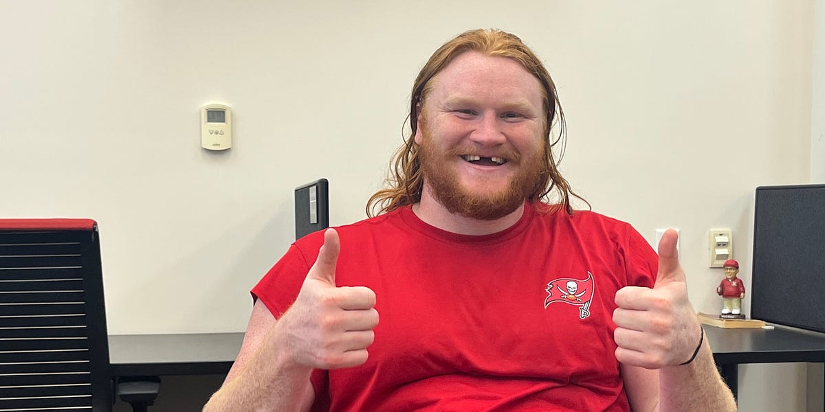 Cody Mauch makes you laugh, then drives you into the dirt