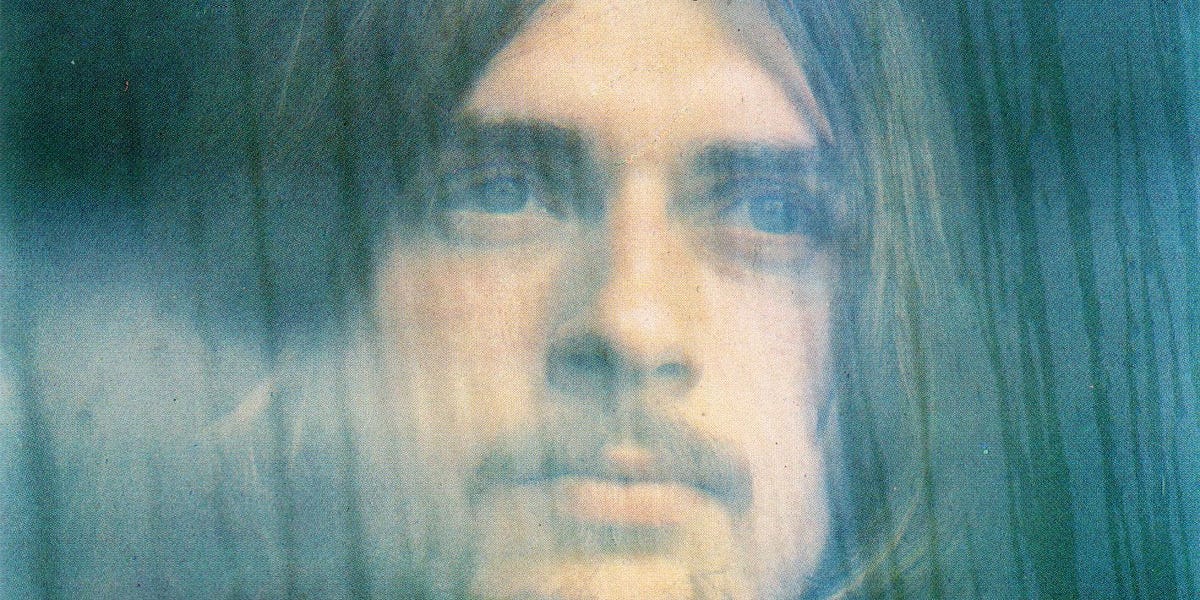 Mike Oldfield - 'Ommadawn': An LP Glimpse by Ian Sharp, wordsmith on Substack