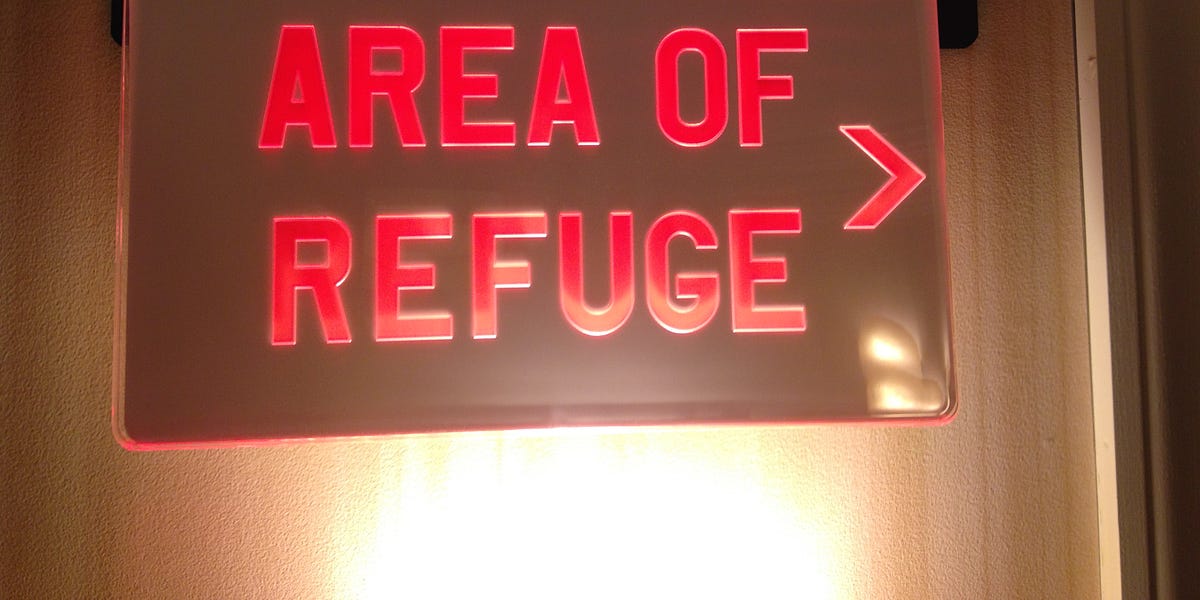 Area of refuge - The Writing Shed with Tommy Tomlinson