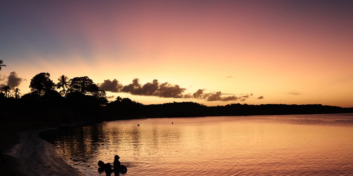 De que matéria é feita um ‘ano bom’? - by Lara Freire