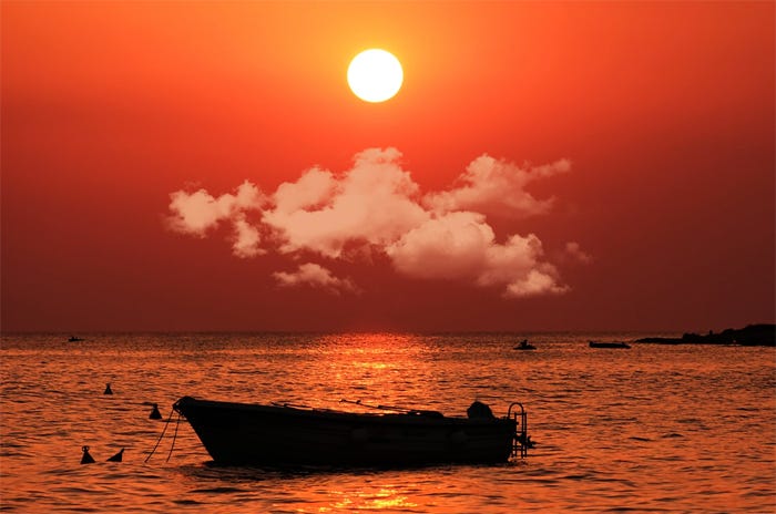 How to place a shortcut to System Services on your Windows PC's Desktop