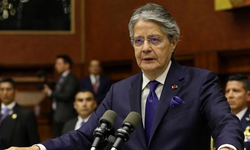 MUERTE CRUZADA IN ECUADOR - by Jairo Gonzalez Ward