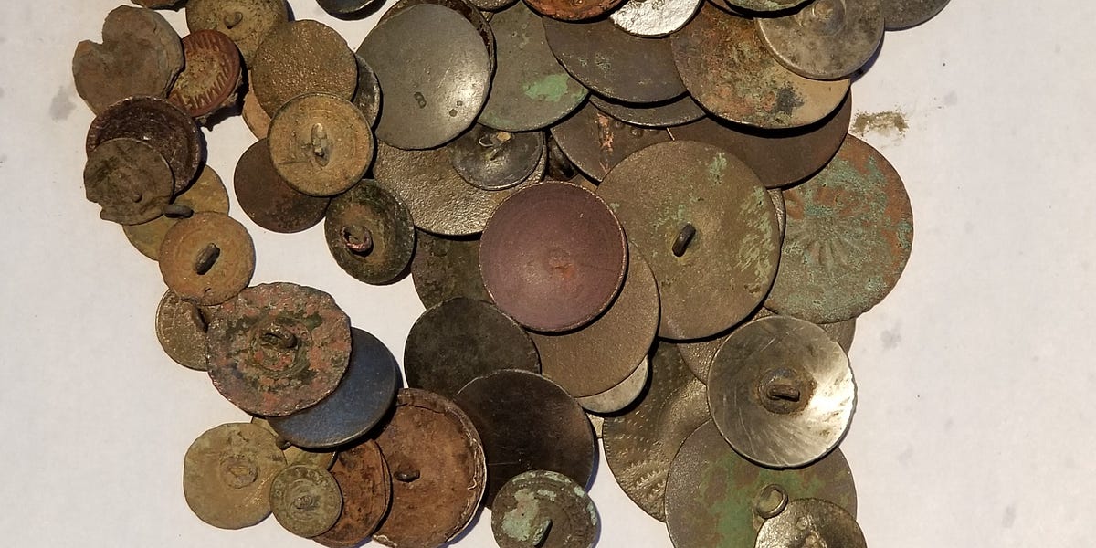 Early Buttons - by Brent Cosey - Detector's Digest