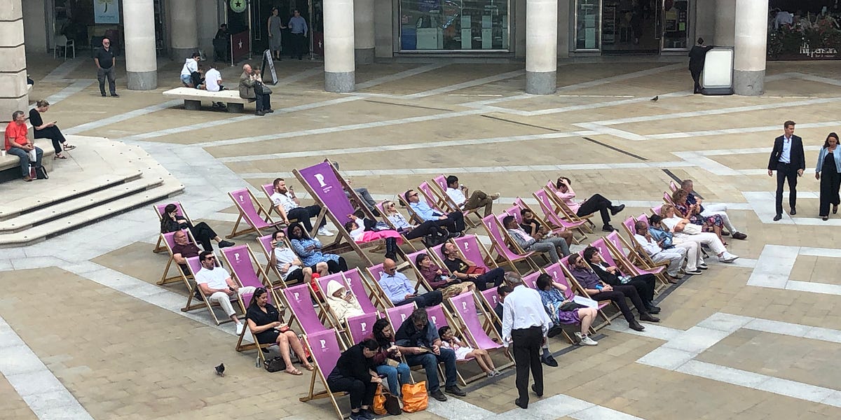 On London Extra: Sunshine and clouds
