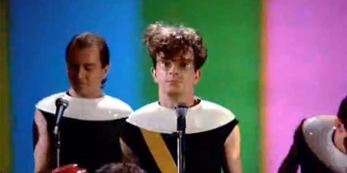 DEVO on the Classic 80’s Sitcom Square Pegs - The Retroist