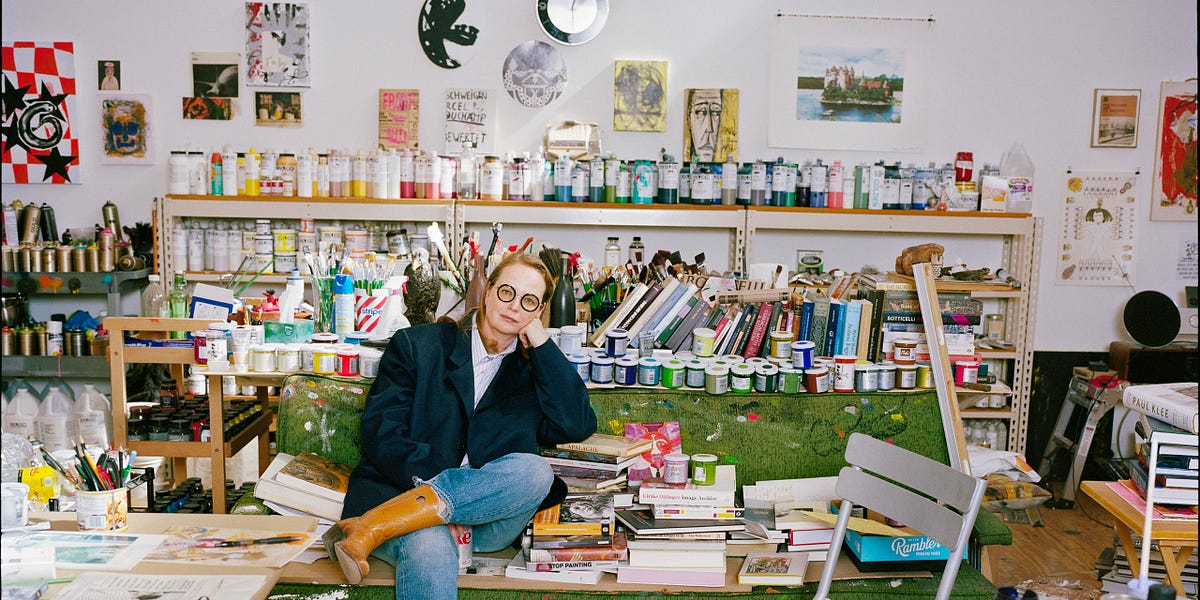 how to avoid navel-gazing - by Ava - bookbear express