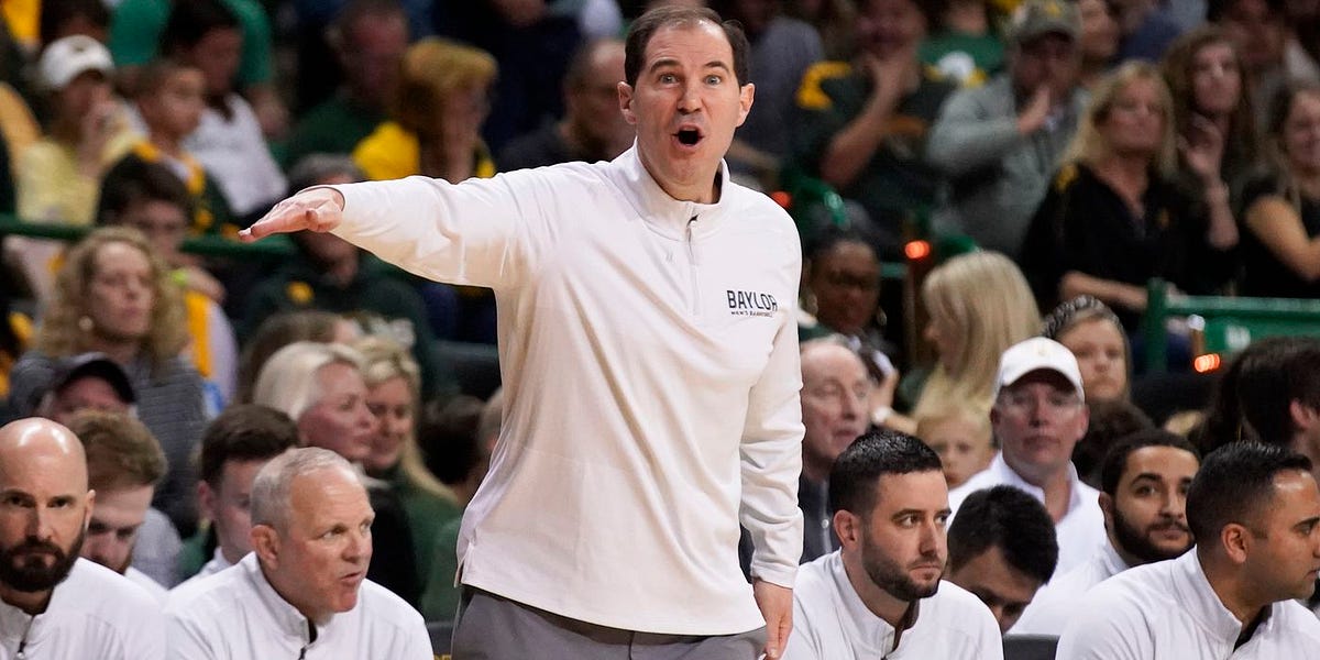 Why I miss college basketball coaches in suits