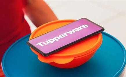 Case Study: The Fall of Tupperware – Lessons in Business Adaptation and ...