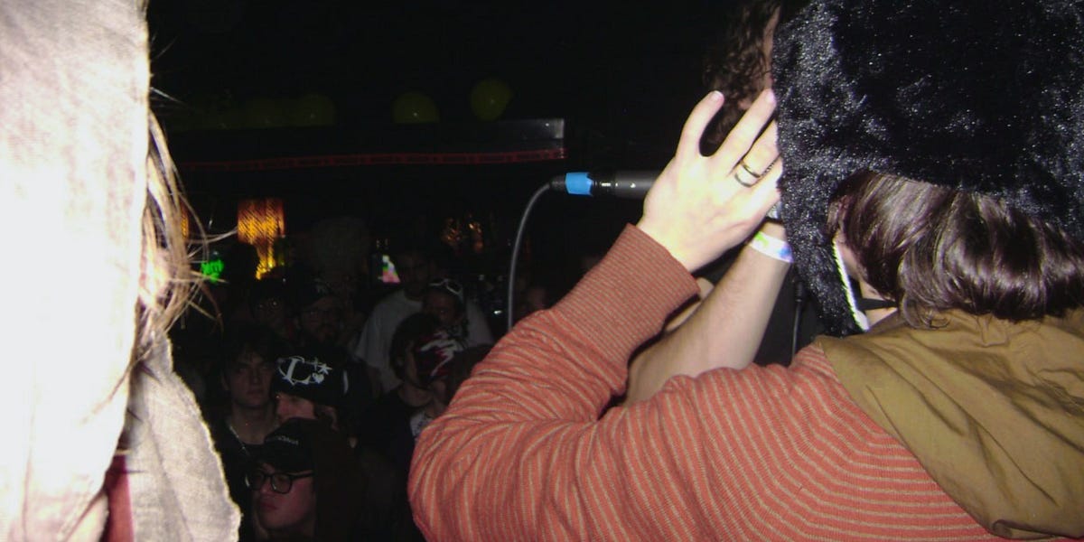 Tek lintowe: An Interview - by madjestickasual