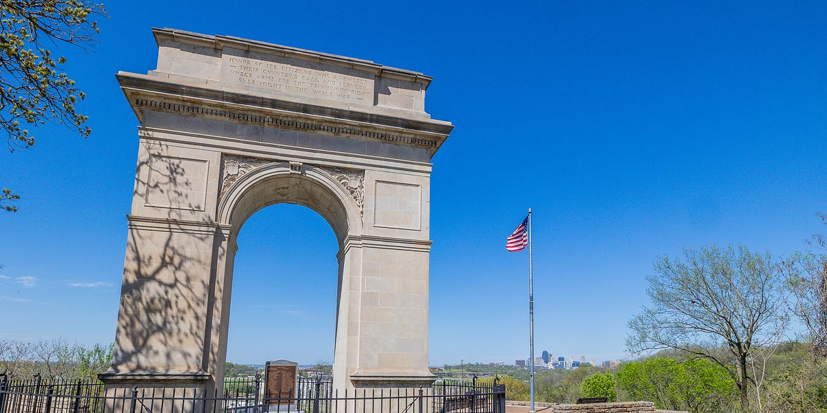 The Rosedale WWI Memorial Arch