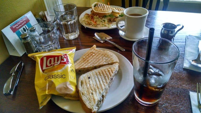 Jack and Mimi's Cheap Date: The Rosewood Cafe