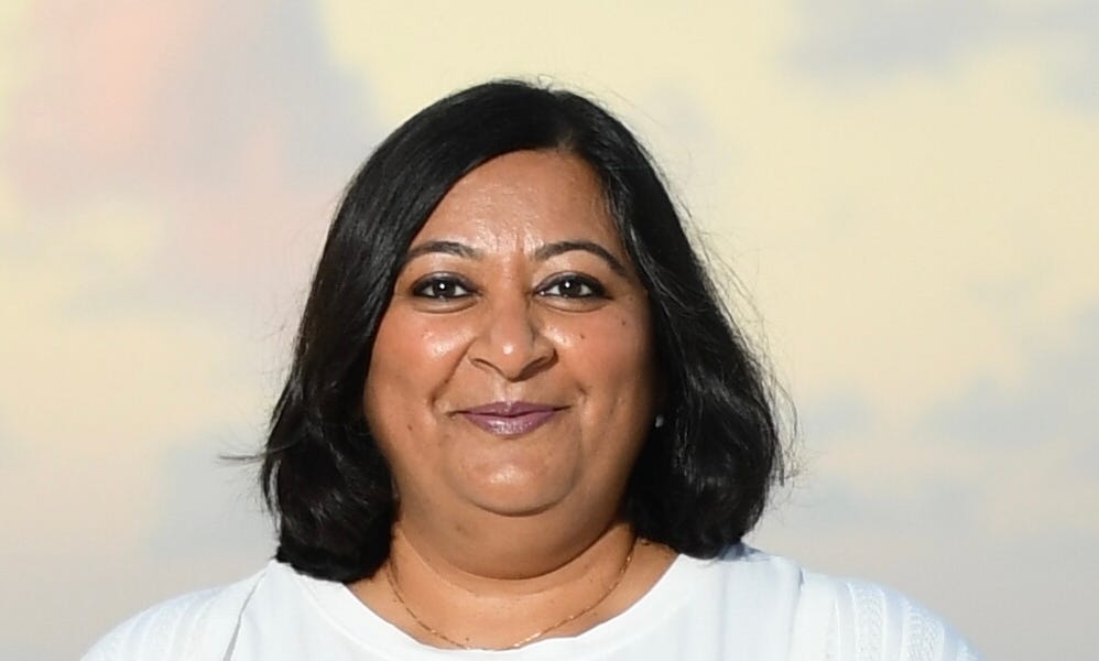 Navigating the Director Sandwich - by Suzan Bond