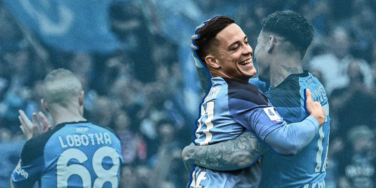 Giacomo Raspadori must write his own legend