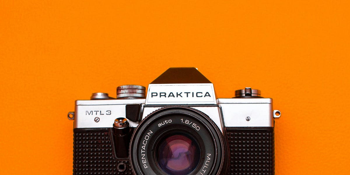 Understanding dbt. Snapshots - by Mykola-Bohdan Vynnytskyi