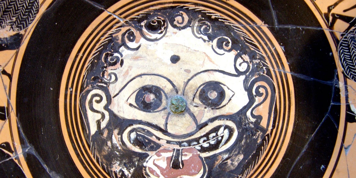 The Three Gorgons and their Mystery - Hyperborea