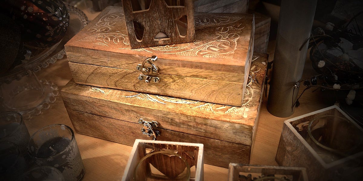 Collecting Things • Python's Collections (Data Structure Categories #5)