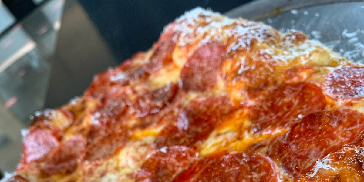 Simple Pizza Recipe - by andrew gruel - American Gravy