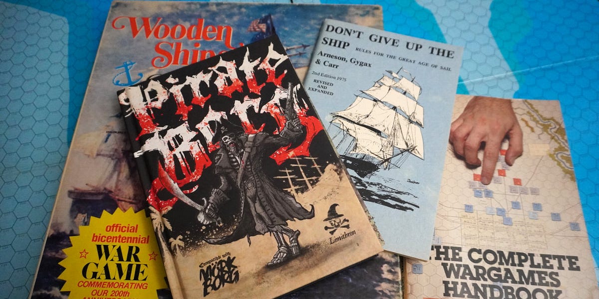 The special problem of naval games - Skeleton Code Machine