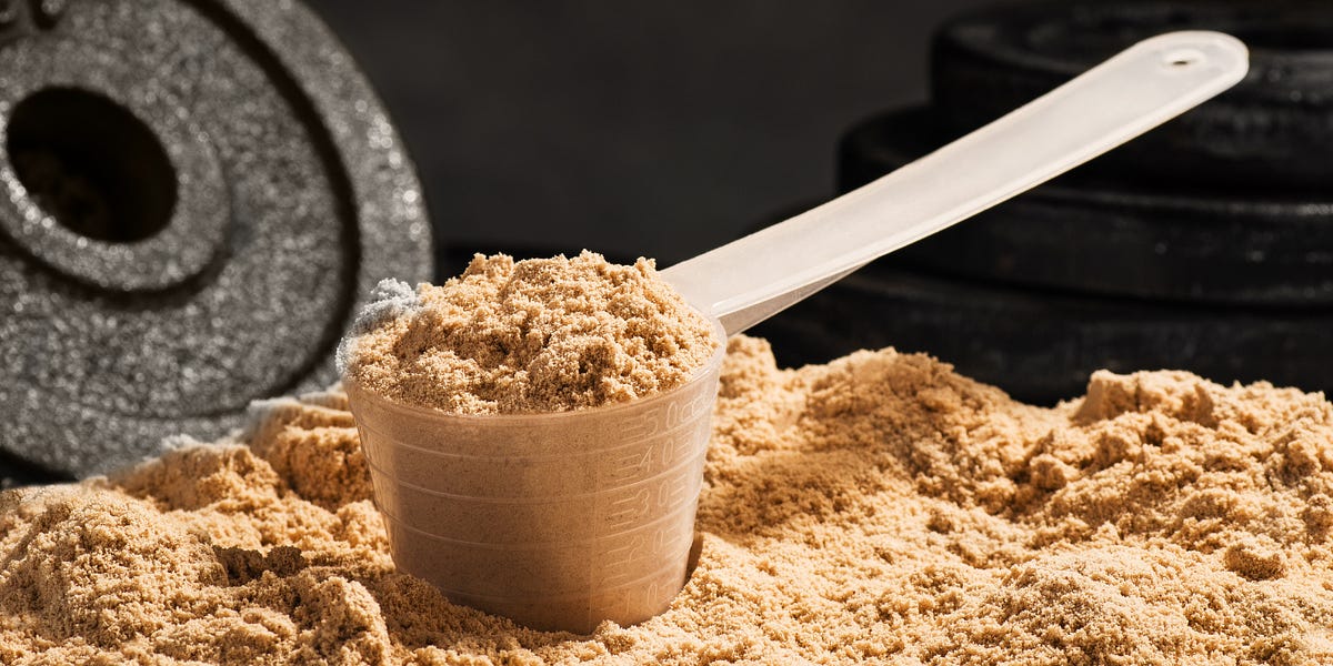 Despre pudre proteice - by Valentin Bunea