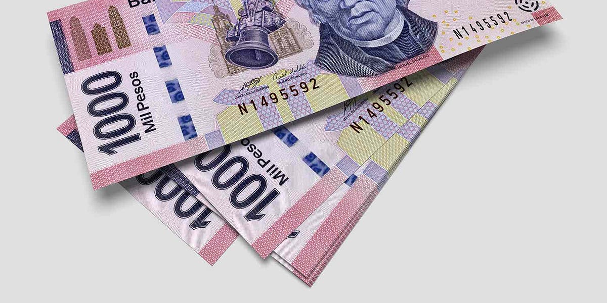 Why the Mexican Peso is Outperforming the US Dollar