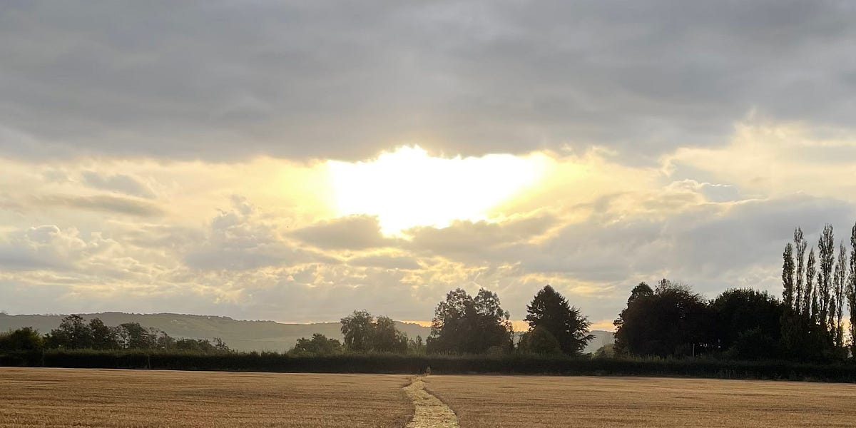 Walking the Pilgrim's Way: A Journey from London to Canterbury