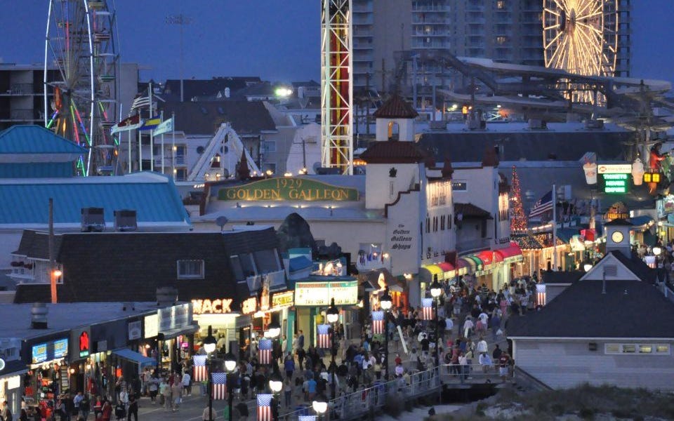 The Last 'Newcomb Week' - by YDC: "Your Dear Correspondent"